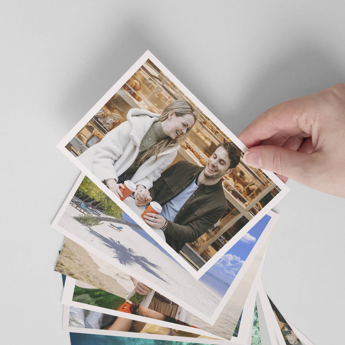 Custom Postcards | Personalised & High-Quality Postcards by Popic